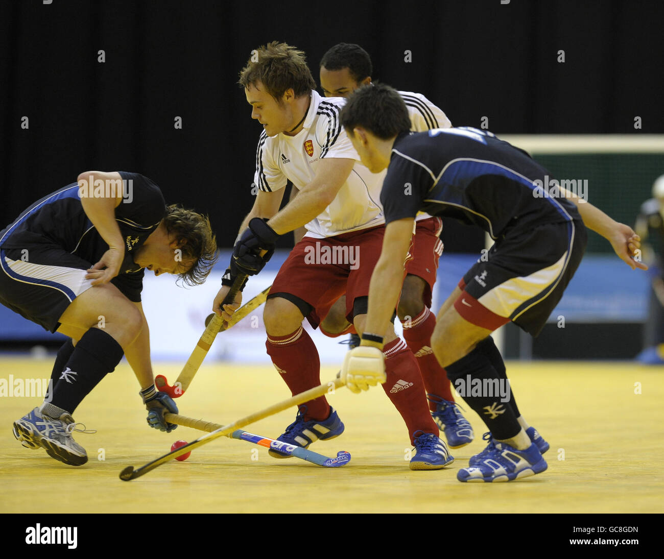 England's Simon Egerton challenges with Scotland's Steven Dick during ...