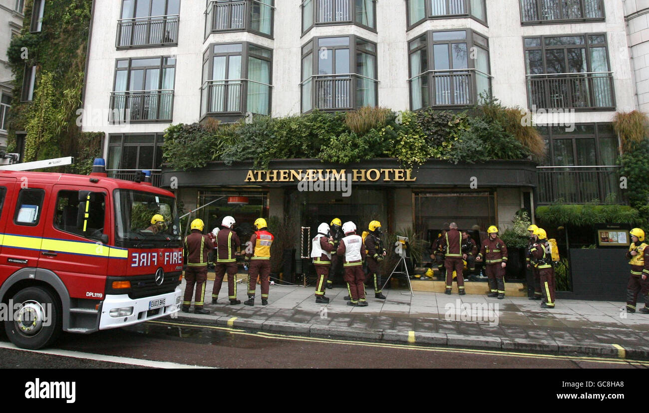 Fire at hotel Stock Photo - Alamy