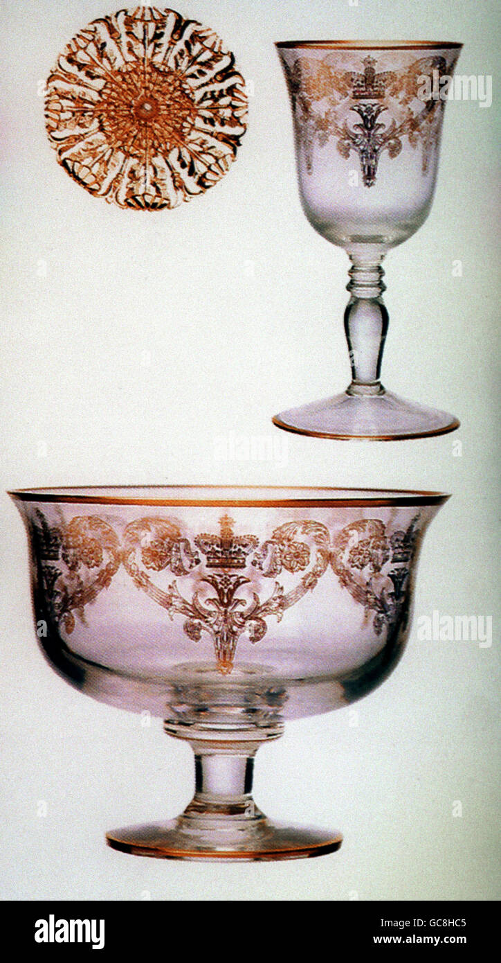 Royalty - Buckingham Palace - Souvenir Stock Photo - Alamy