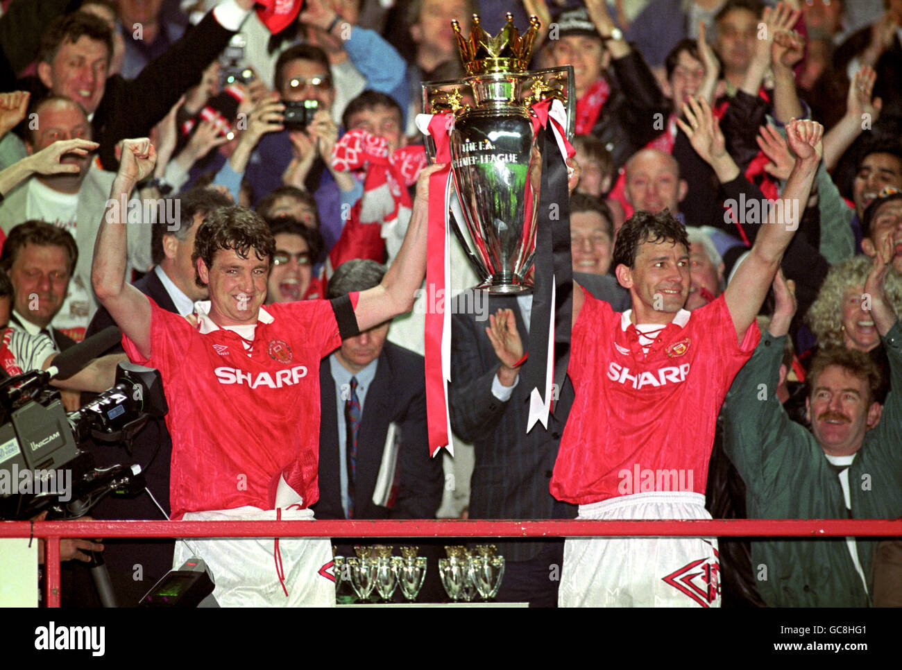 Manchester united trophy 1993 hi-res stock photography and images - Alamy