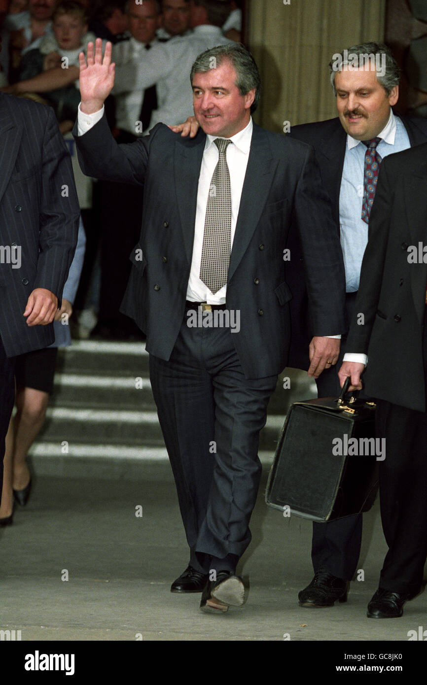 TERRY VENABLES ACKNOWLEDGES Stock Photo - Alamy
