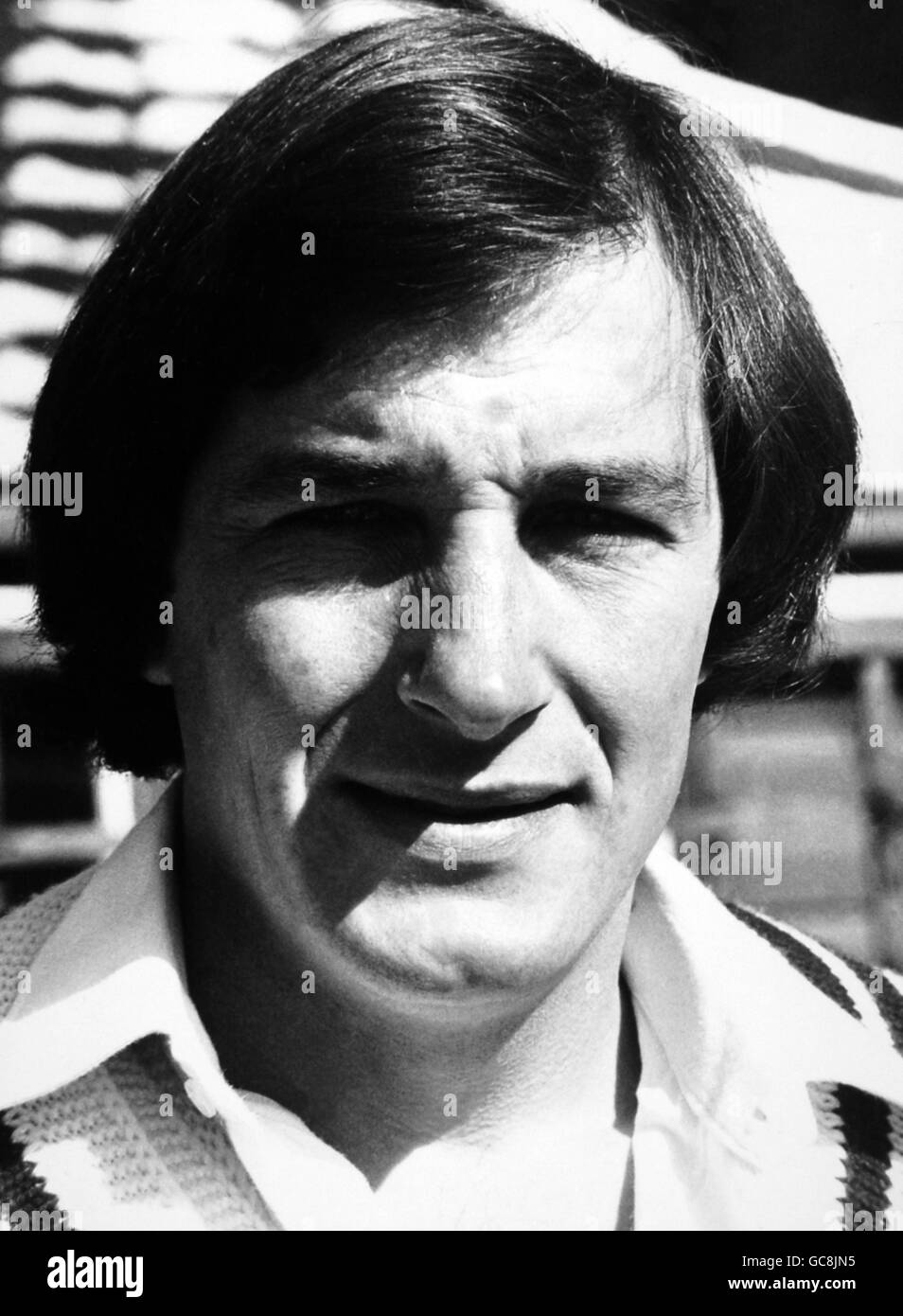 Sport cricket posing hi-res stock photography and images - Alamy