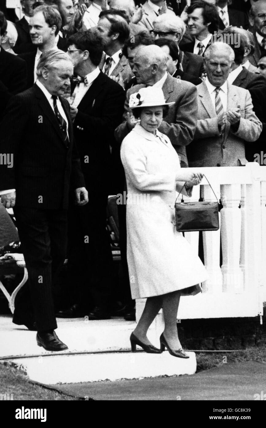 Queen Elizabeth II, steps down onto the cricket pitch where she met ...