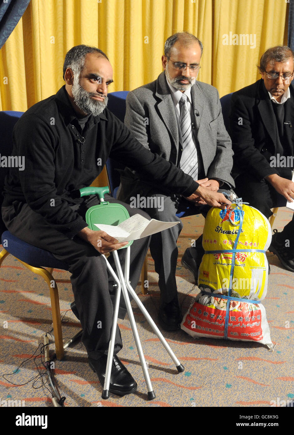 Akmals brother akmals belongings press conference renaissance hotel hi ...