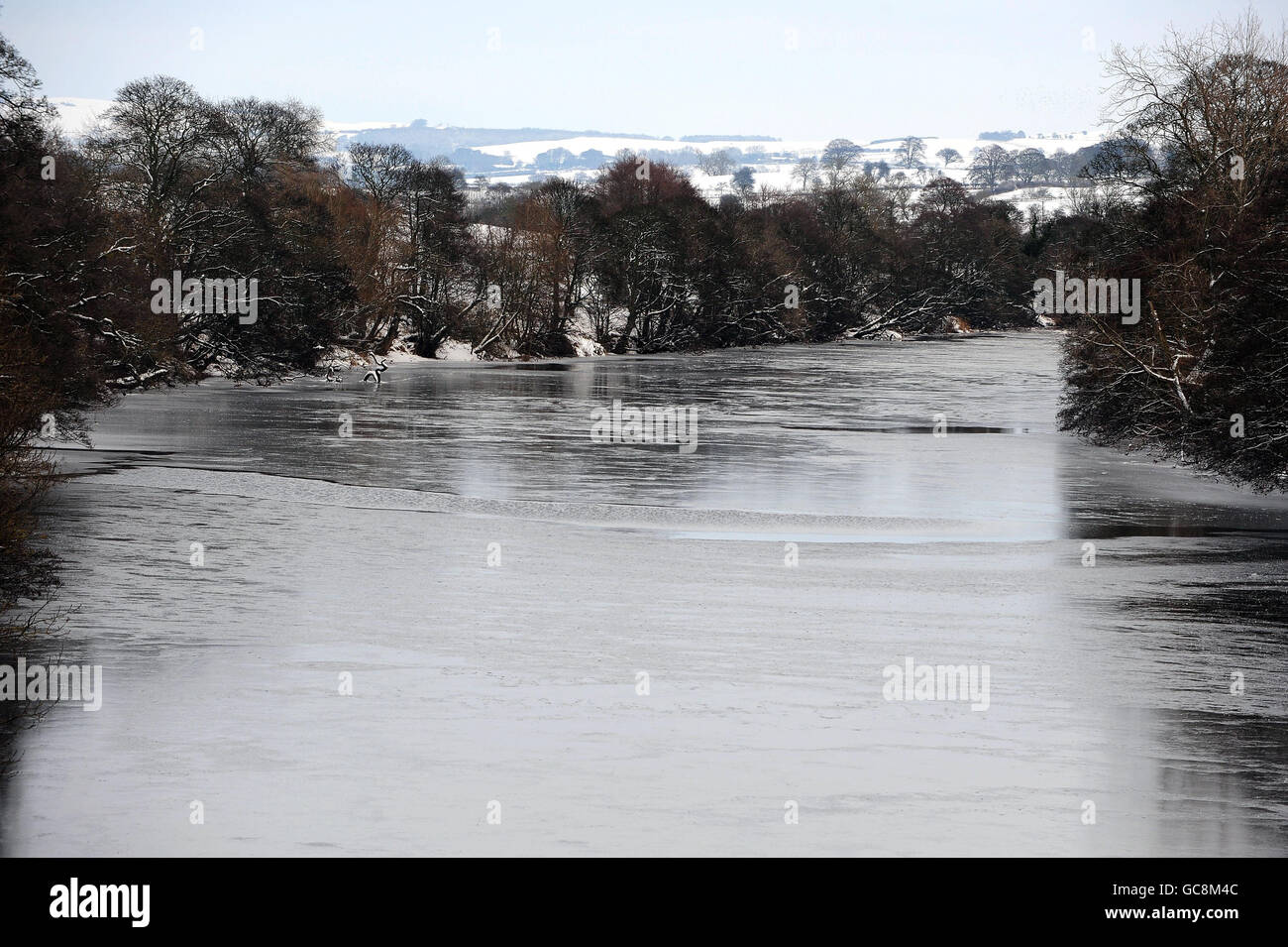Weather winter britainimagescollectionmove hi-res stock photography and ...