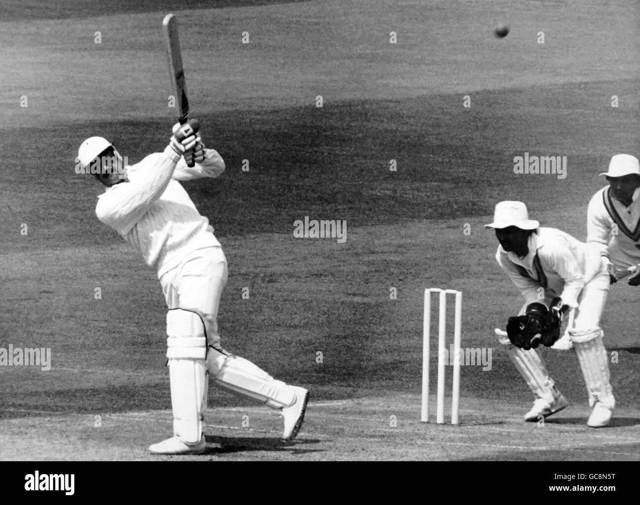 Cricket stadium india Black and White Stock Photos & Images - Alamy