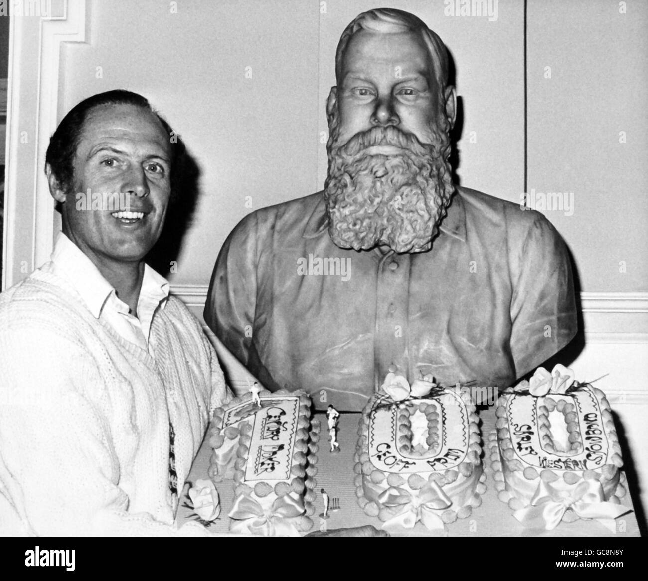 Mcc lords cricket ground london Black and White Stock Photos & Images ...