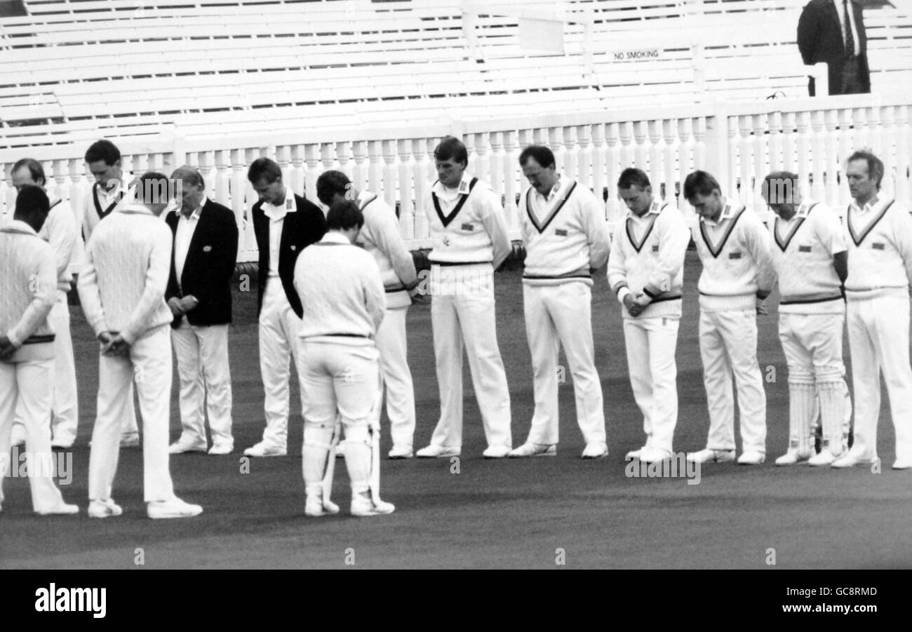 Yorkshire cricketer Black and White Stock Photos & Images - Alamy