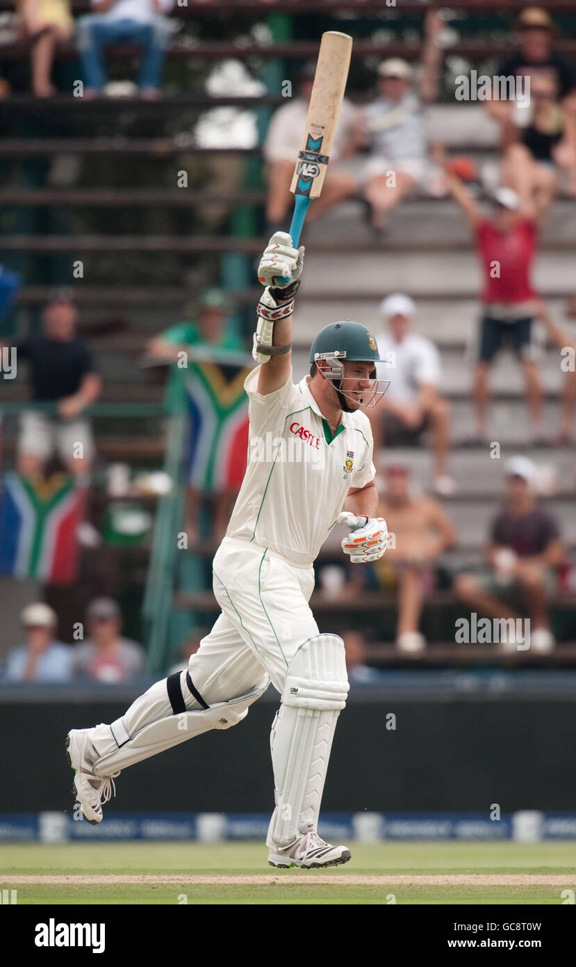 Cricket - Fourth Test - South Africa v England - Day Two - Wanderers ...