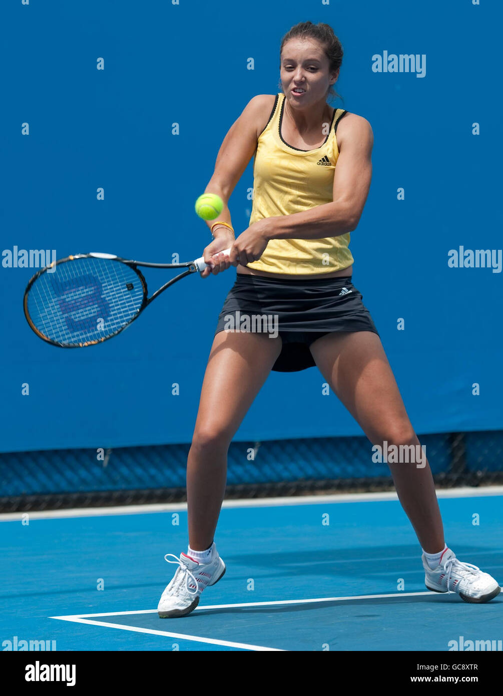 Laura robson tennis action hit hi-res stock photography and images - Alamy
