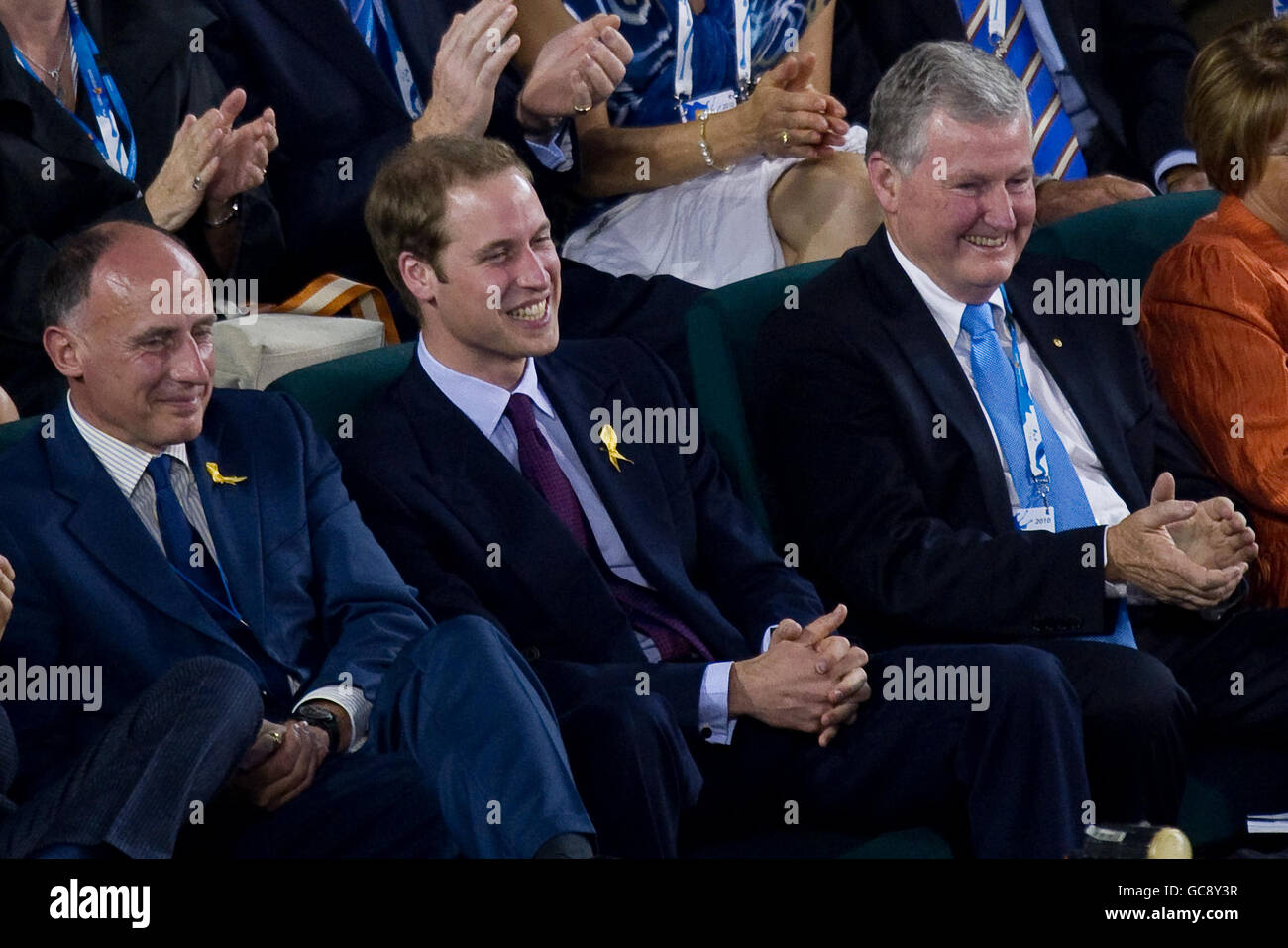 Prince William watches the tennis on the Rod Laver Arena with Part Time ...