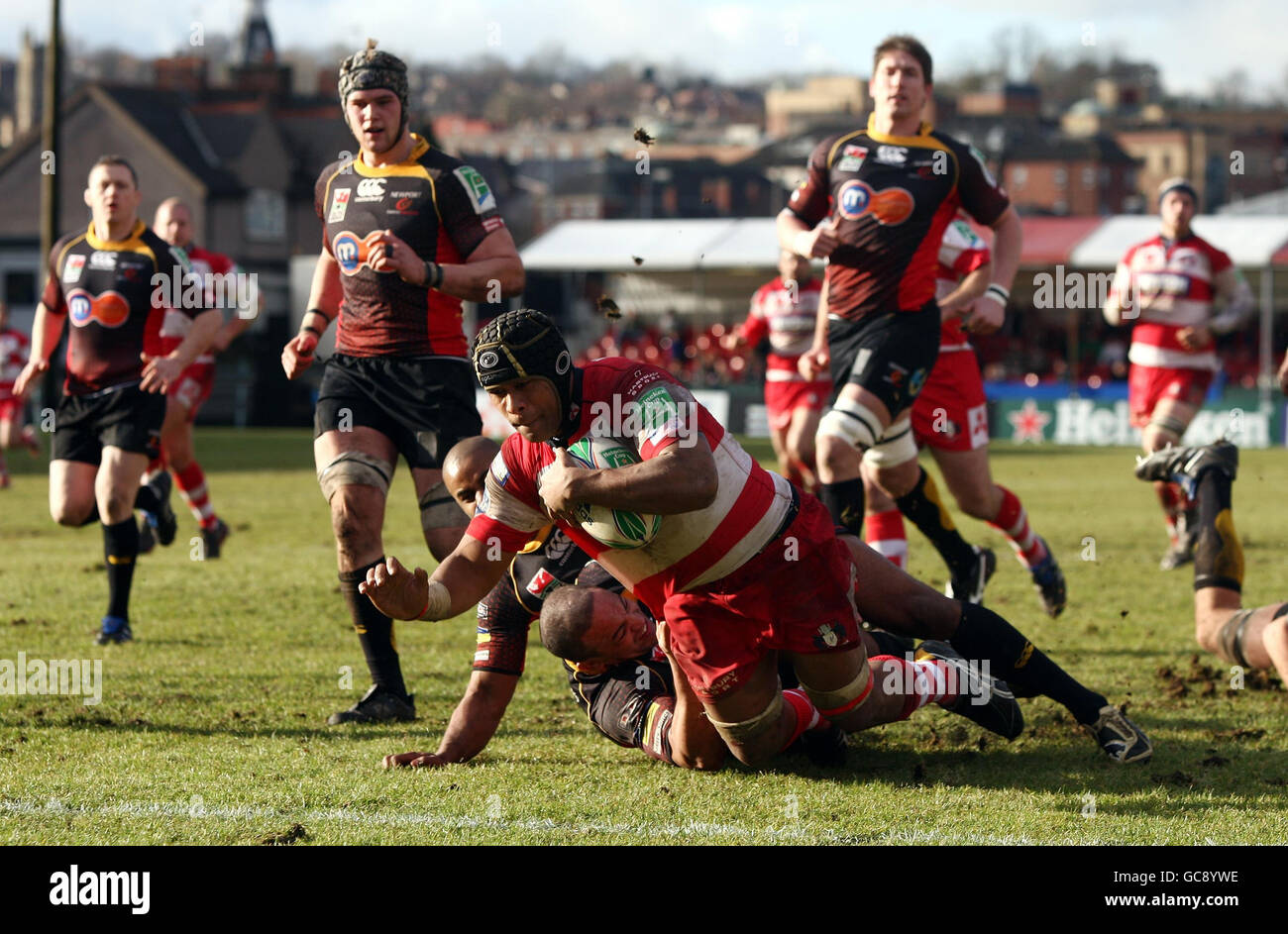 Dragons rugby wales hi-res stock photography and images - Alamy