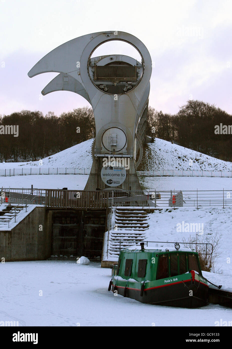 Falkirk wheel winter hi-res stock photography and images - Alamy