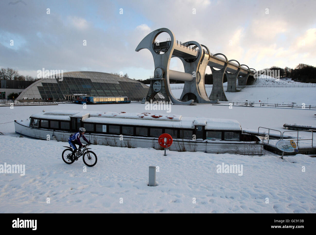Falkirk Wheel Winter High Resolution Stock Photography and Images - Alamy