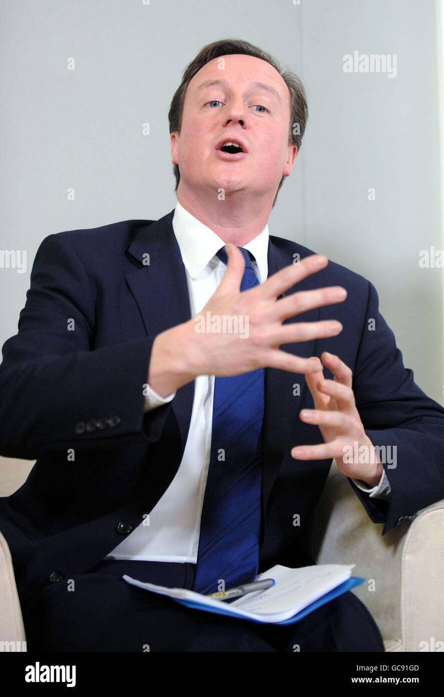 Left wing think tank hi-res stock photography and images - Alamy