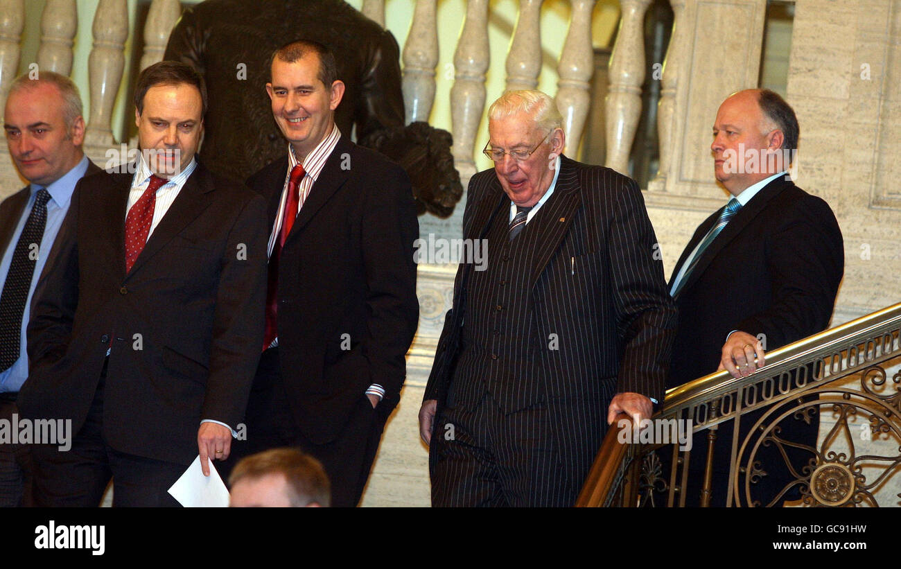 Party colleagues nigel dodds hi-res stock photography and images - Alamy