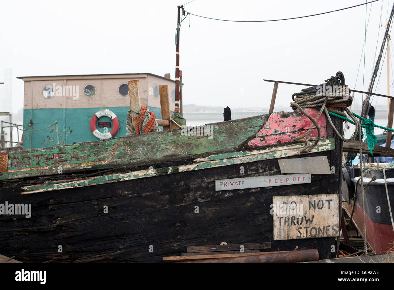 Timber hull hi-res stock photography and images - Alamy