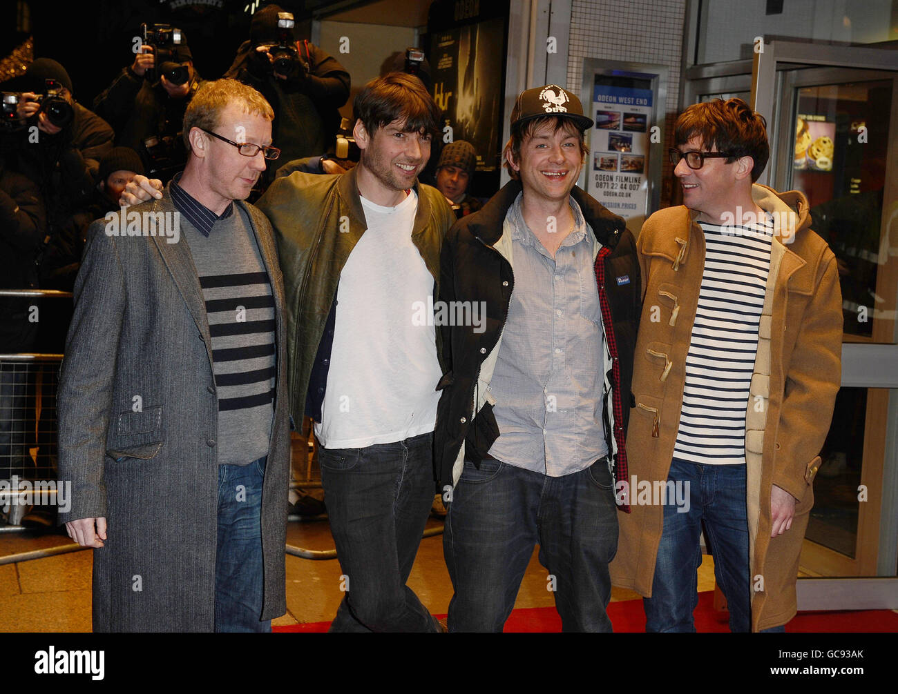 Alex james damon albarn hi-res stock photography and images - Alamy