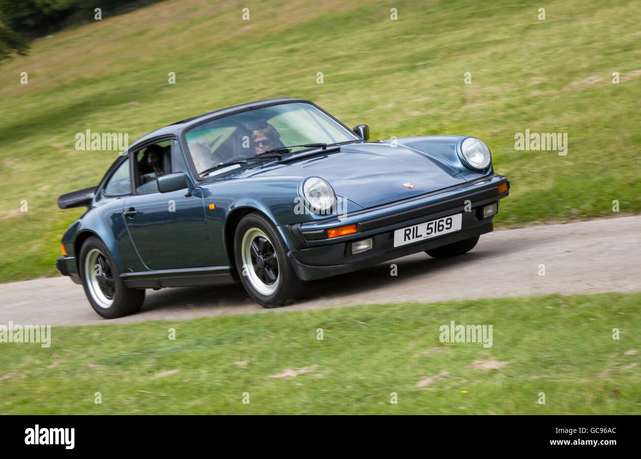 1998 90s Vintage Porsche Carrera coupe sport; classic cars, cherished ...