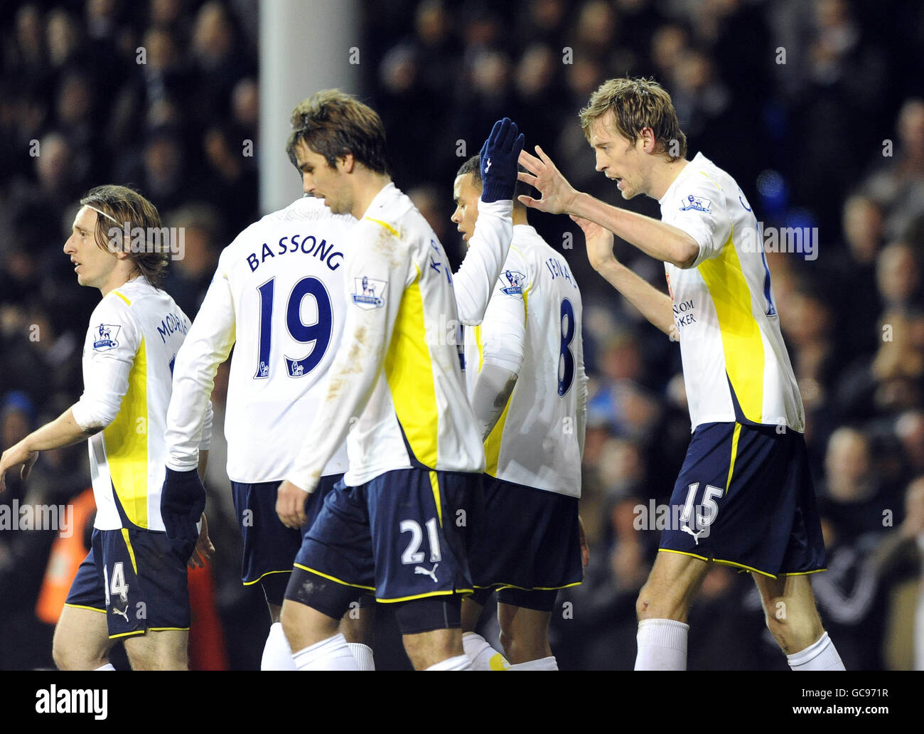 Tottenham Hotspur's Peter Crouch (R) celebrates his goal Stock Photo ...