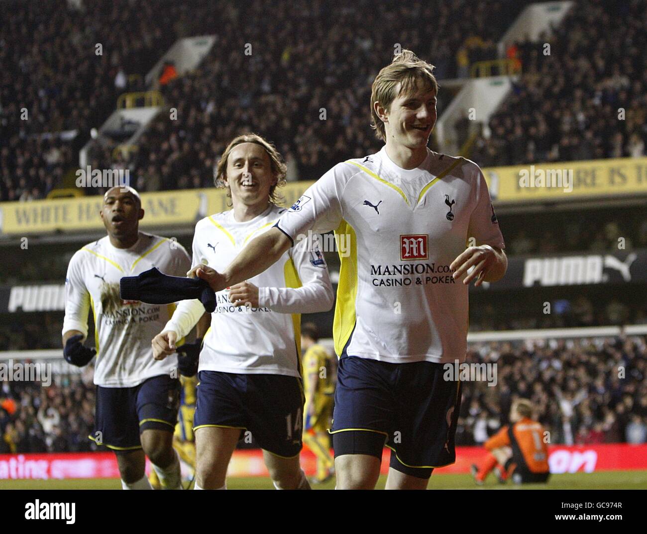 Tottenham hotspurs roman pavlyuchenko celebrates scoring hi-res stock ...