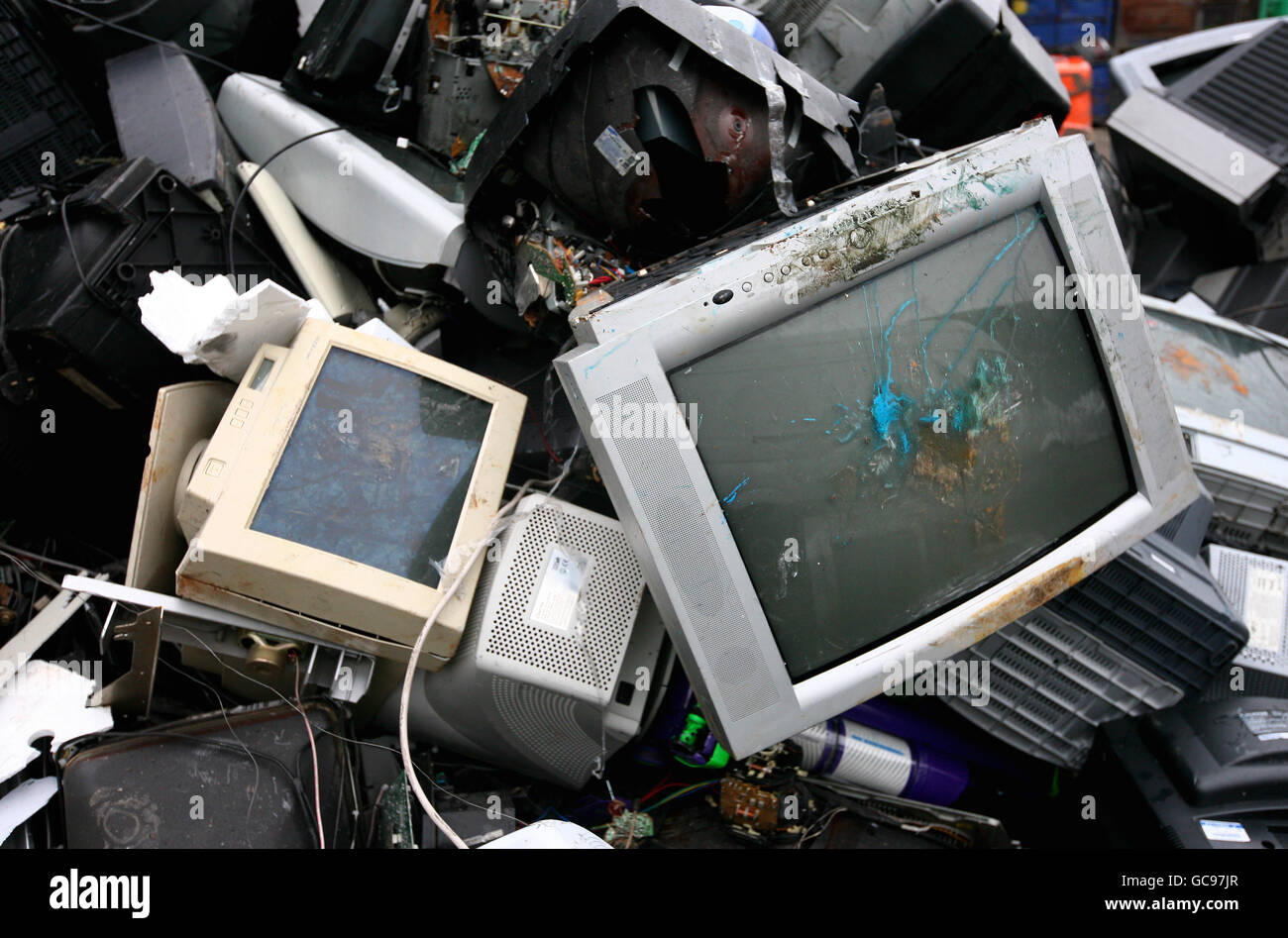 Old tvs monitors recycled hi-res stock photography and images - Alamy