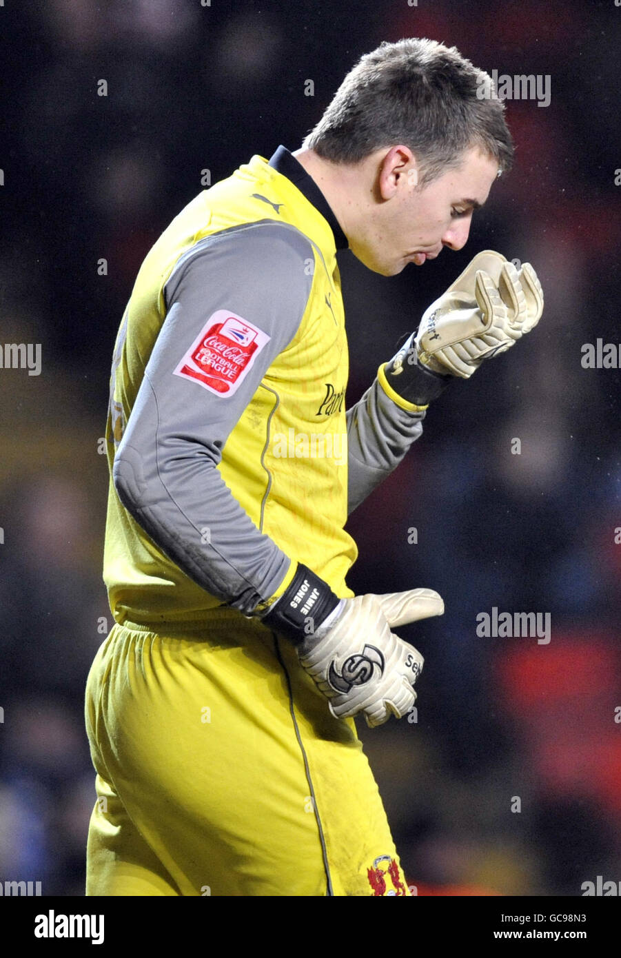 Leyton orient goalkeeper jamie jones hi-res stock photography and ...