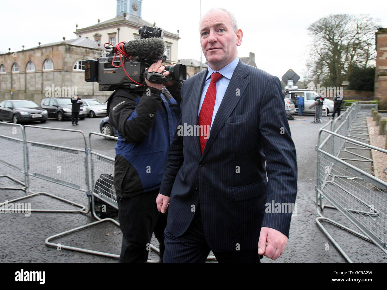 Sdlp leader mark durkan leaves hillsborough castle hi-res stock ...
