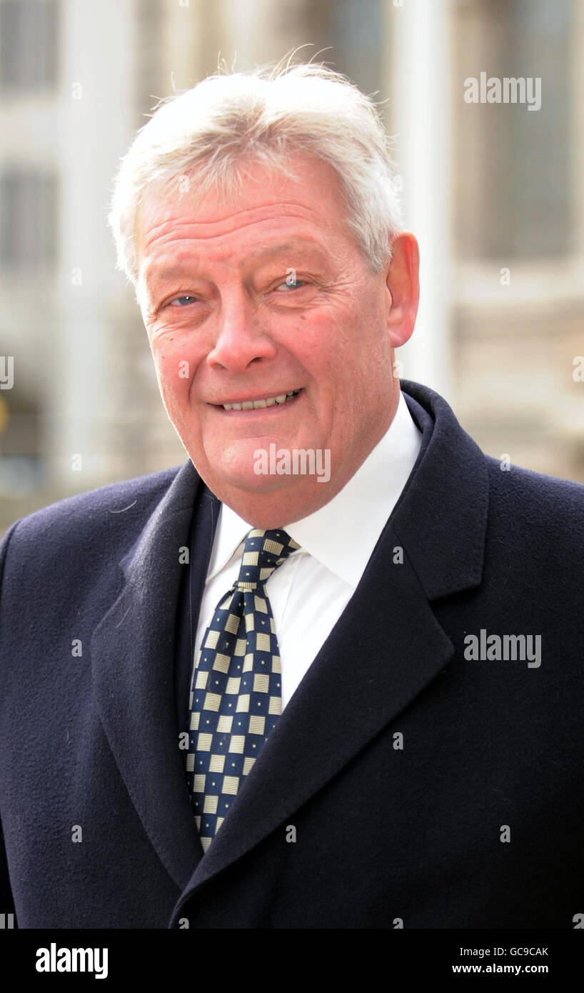 General Lord Walker, former Chief of Defence Staff arrives to give ...