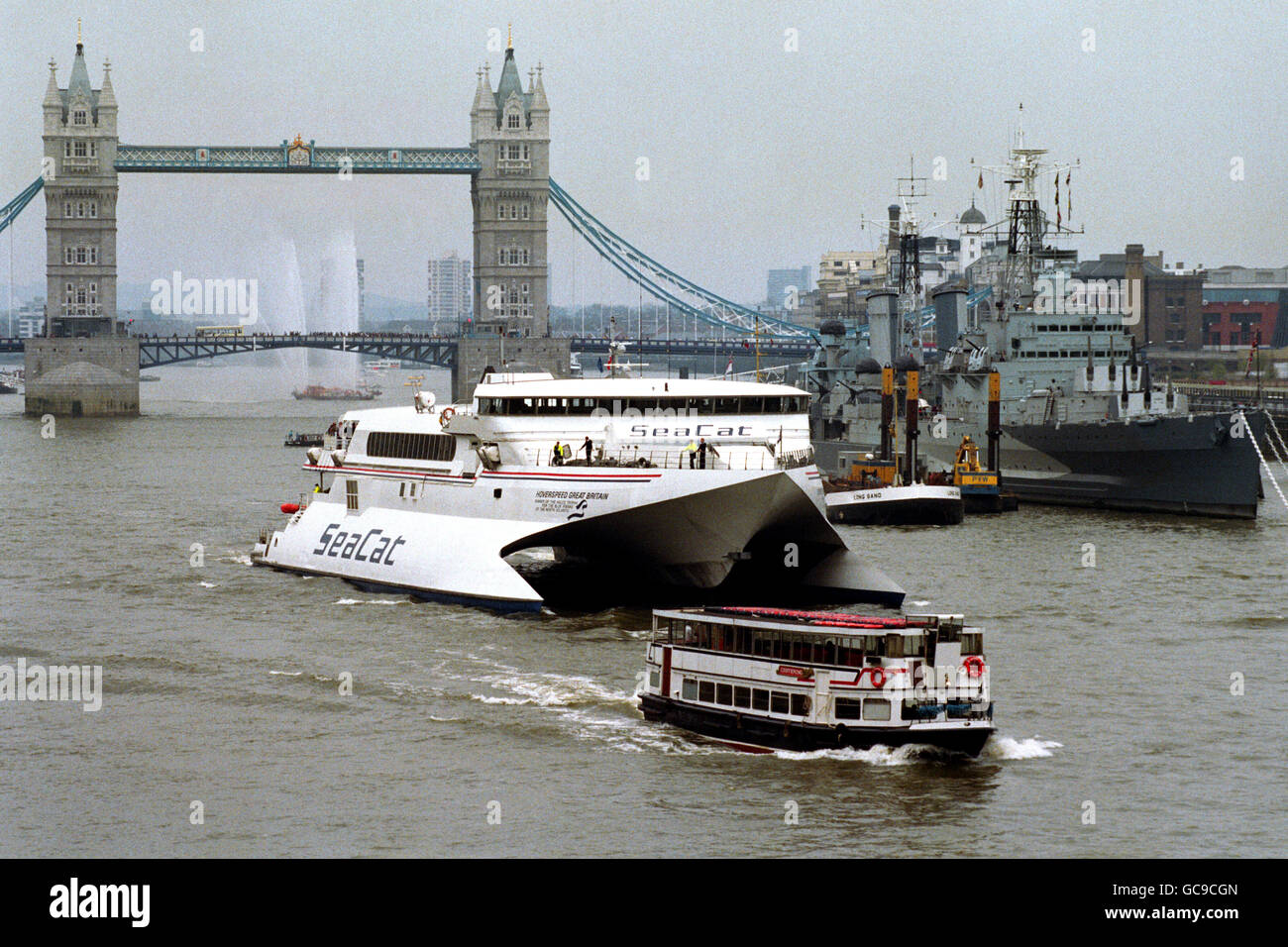 Riband hi-res stock photography and images - Alamy