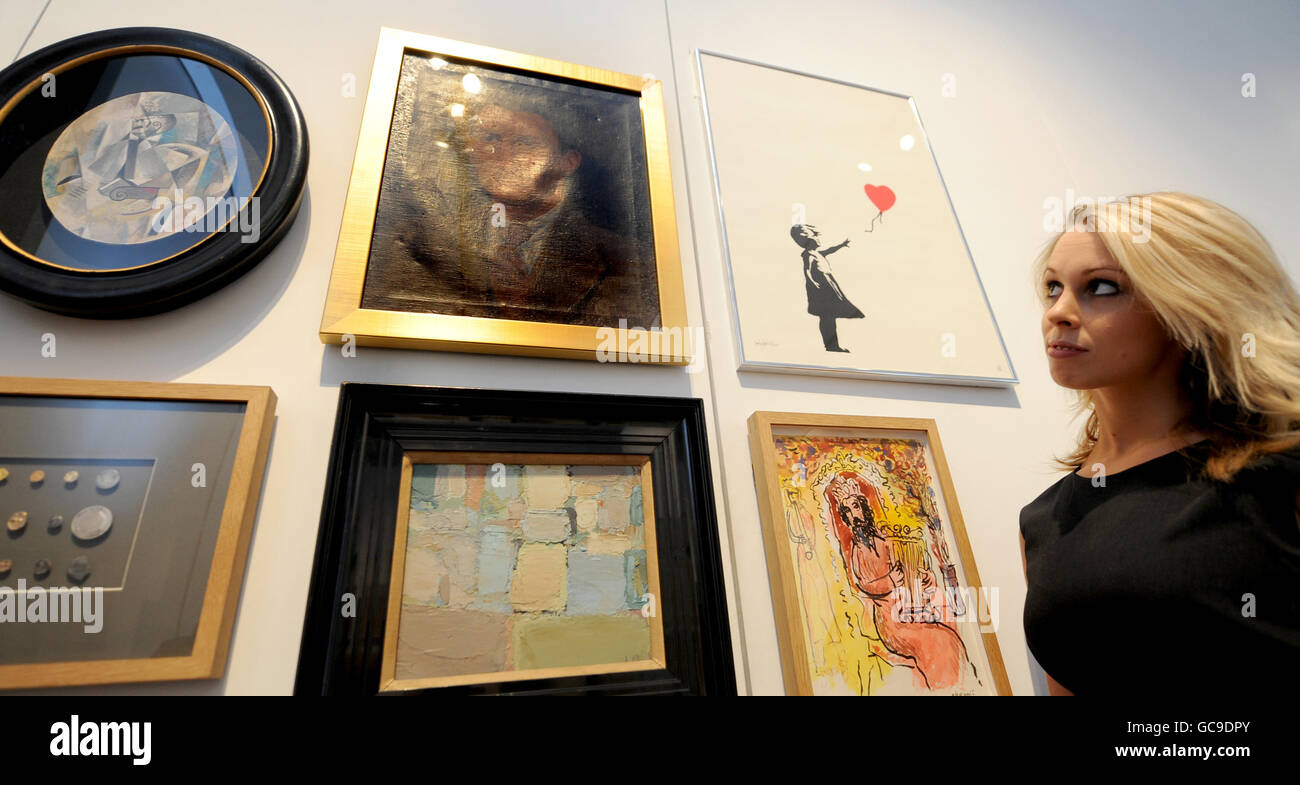 Forgery exhibition hi-res stock photography and images - Alamy
