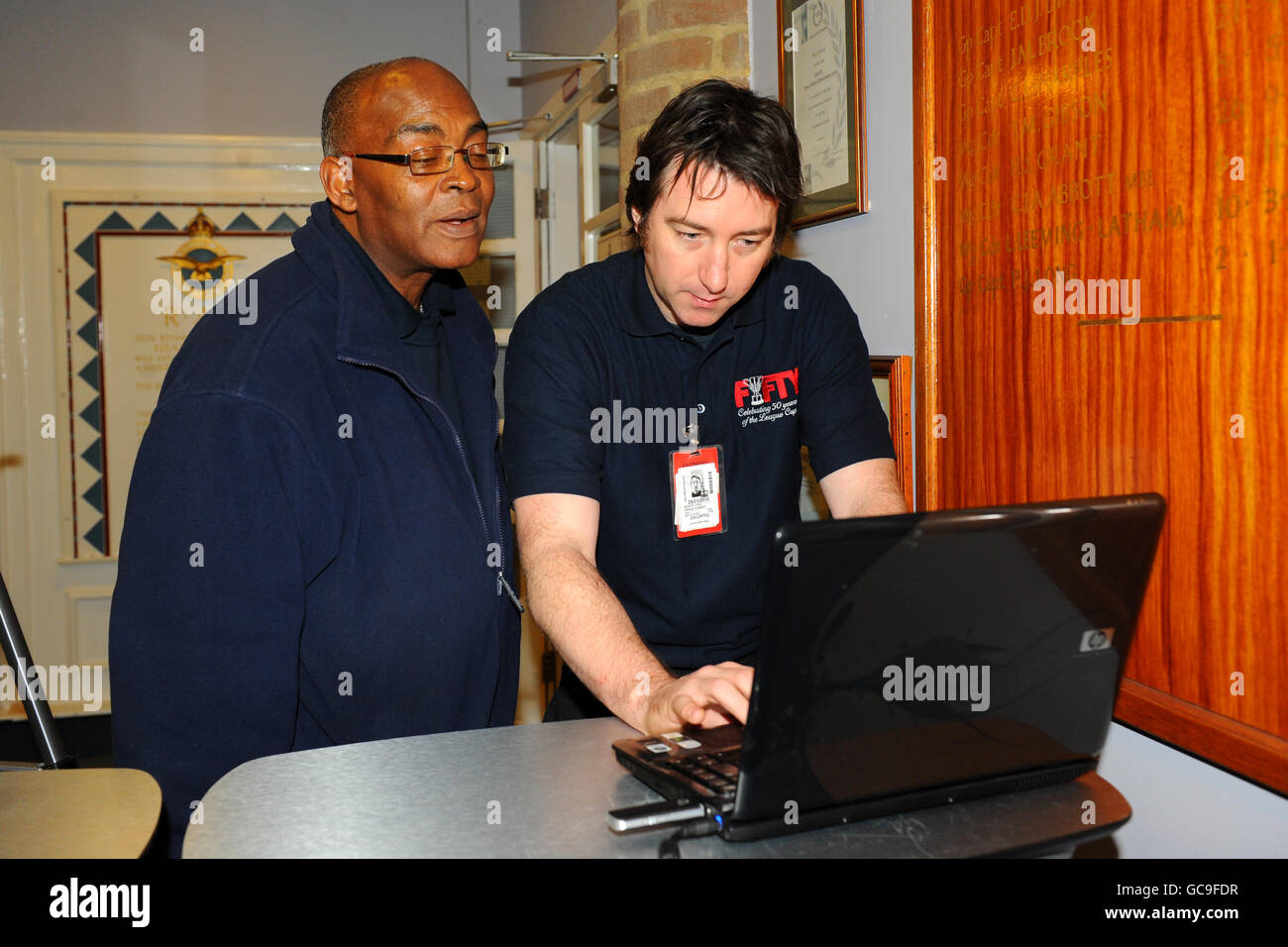 Soldiers at Headley Court, Defence Medical Rehabilition Centre take ...