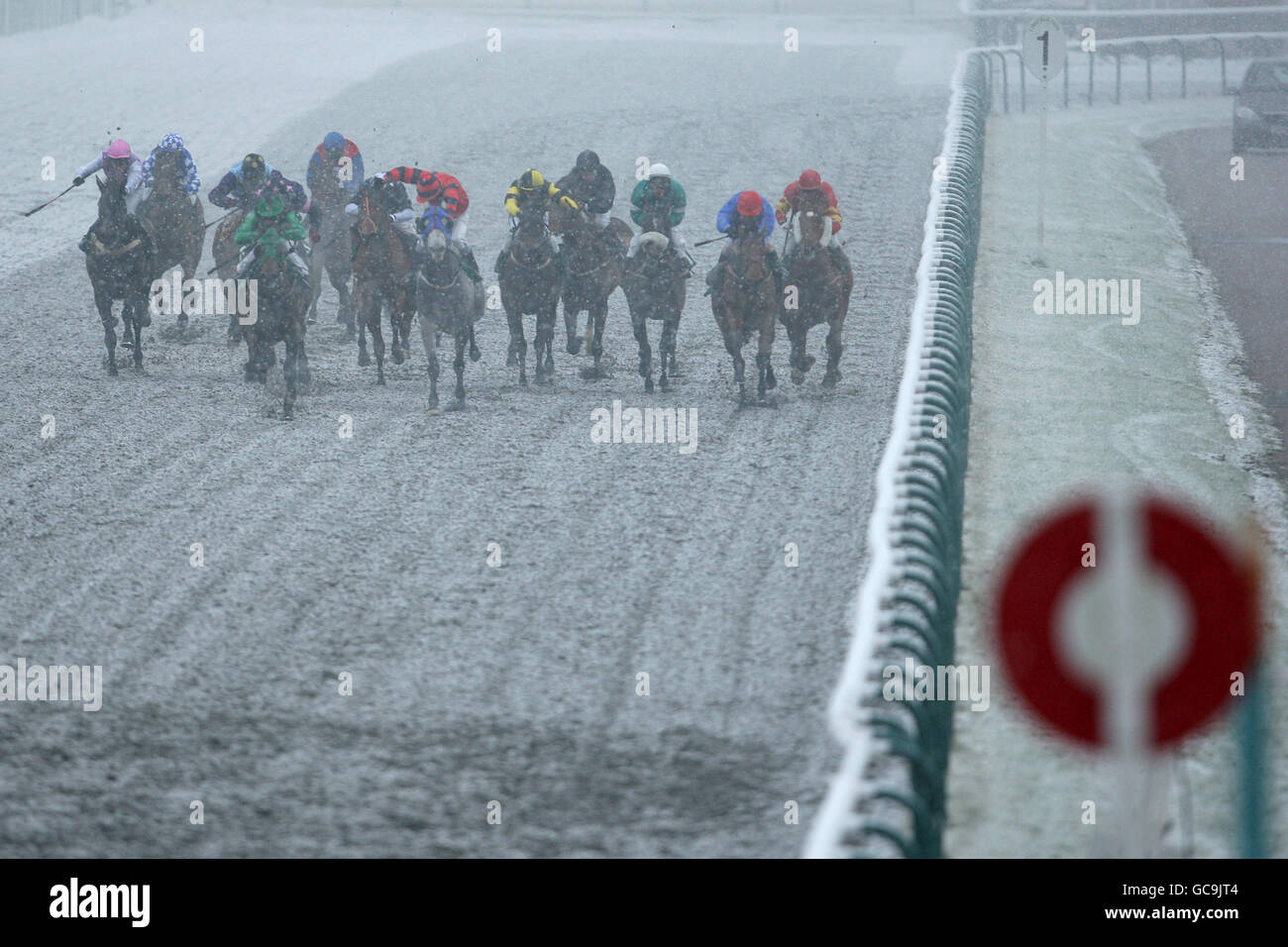 Winning post hi-res stock photography and images - Alamy