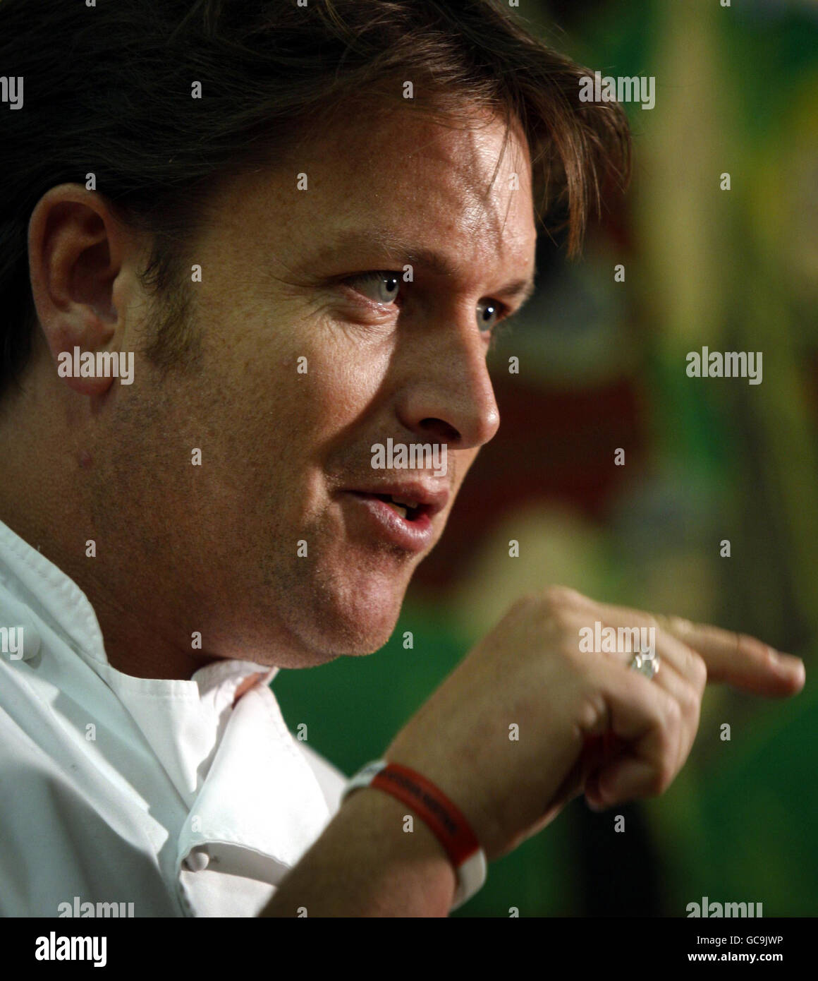 James close chef hi-res stock photography and images - Alamy