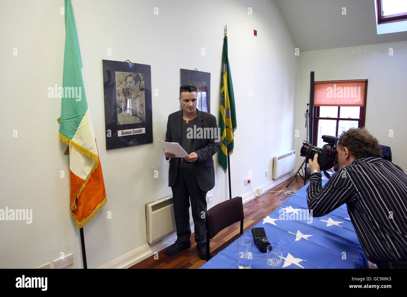 Spokesperson for the Irish National Liberation Army (INLA), Willie ...