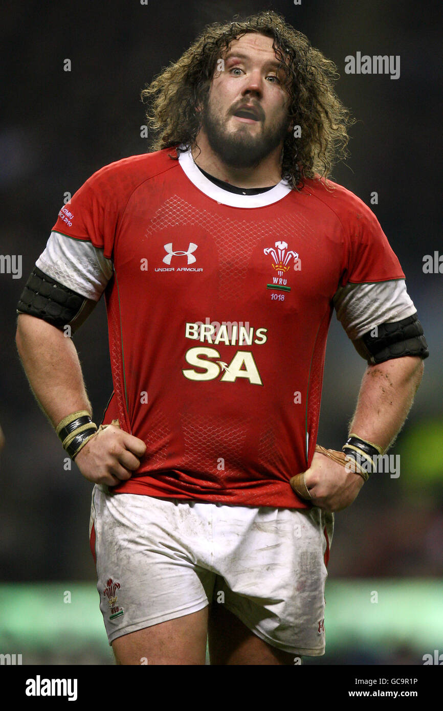 Adam jones rugby wales hi-res stock photography and images - Alamy