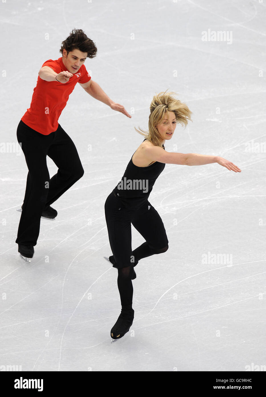 2010 olympics ice dancing hi-res stock photography and images - Alamy