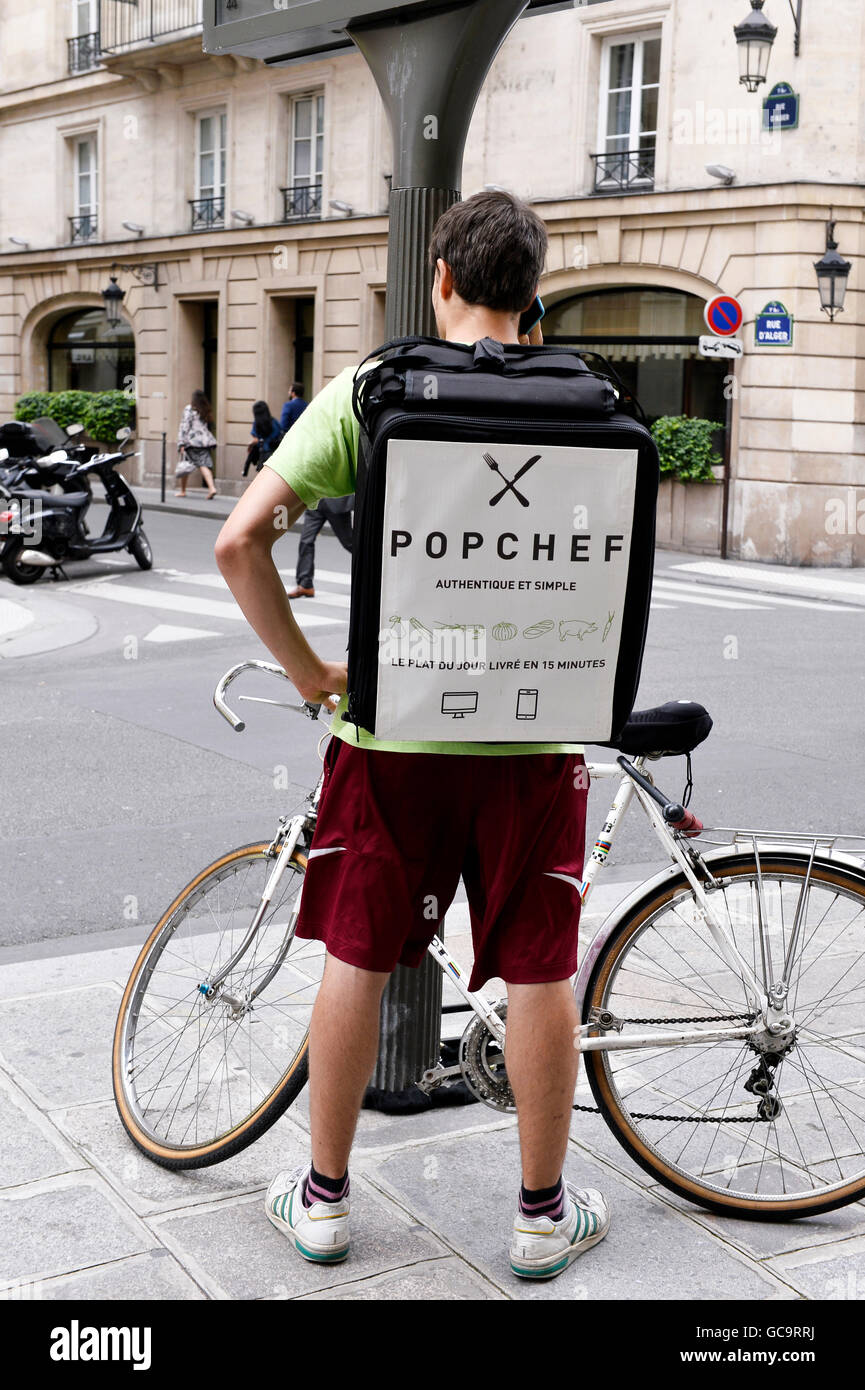 Home delivery riders hi-res stock photography and images - Alamy