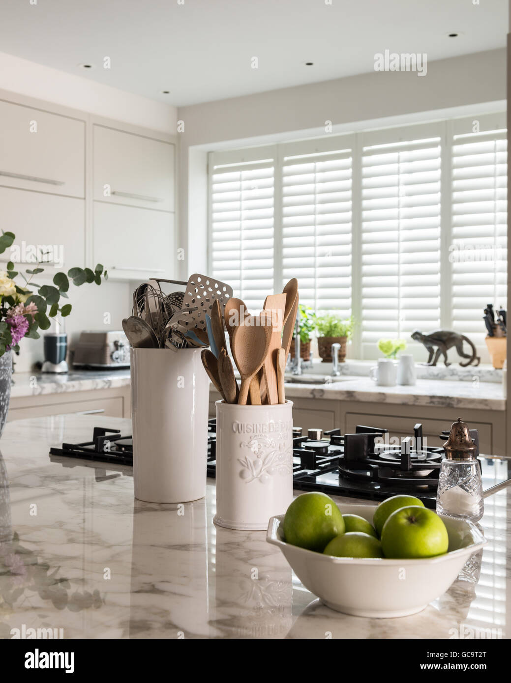 Ceramic hob surface hi-res stock photography and images - Alamy