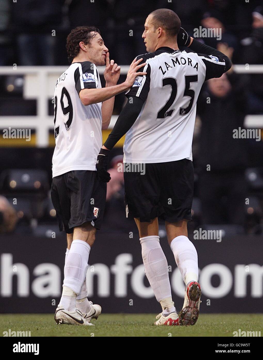 Team mate bobby zamora hi-res stock photography and images - Alamy
