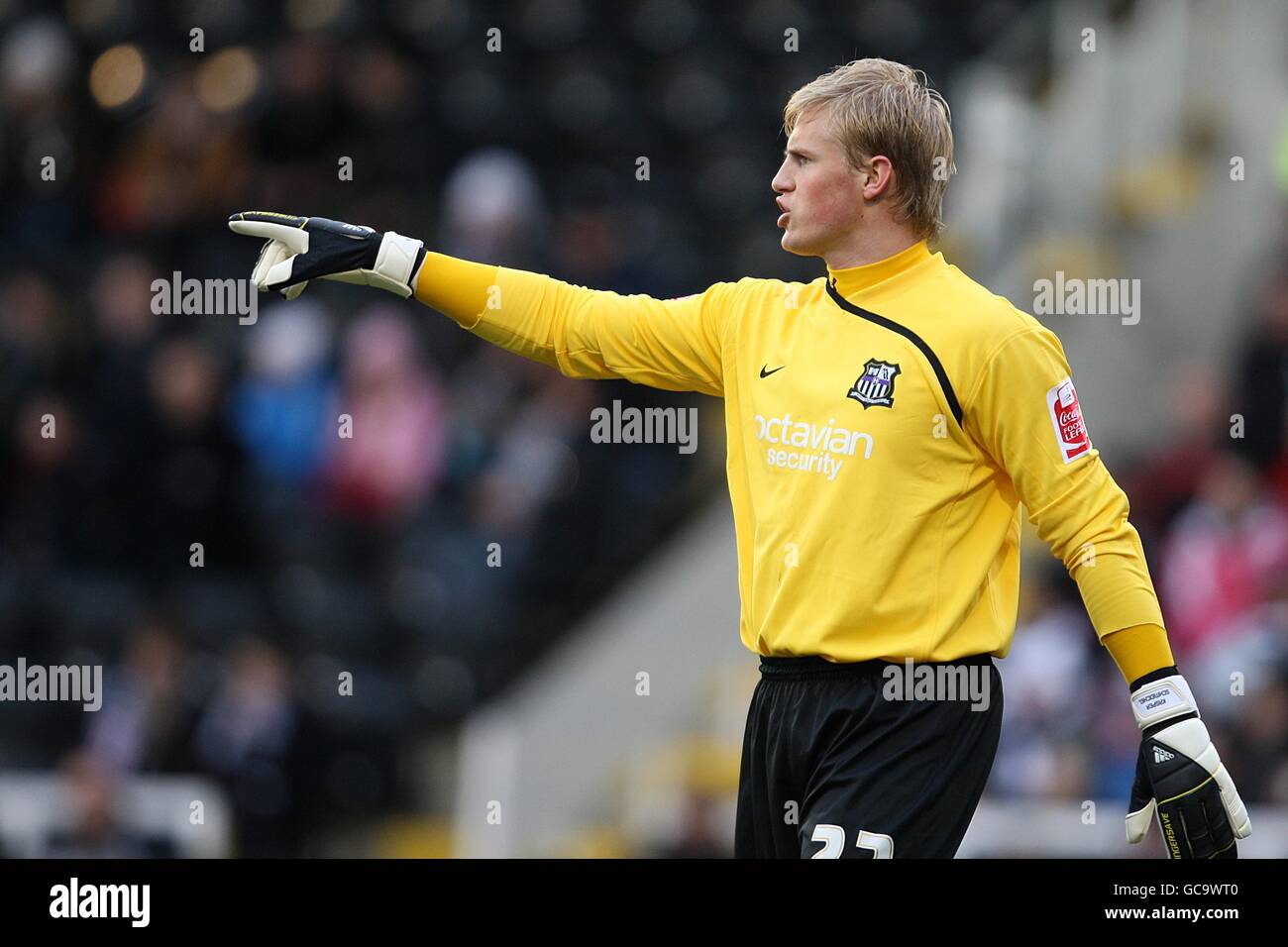 Notts county goalkeeper kasper schmeichel hi-res stock photography and ...