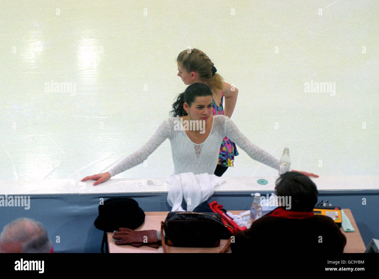 Nancy kerrigan tonya harding hi-res stock photography and images - Alamy