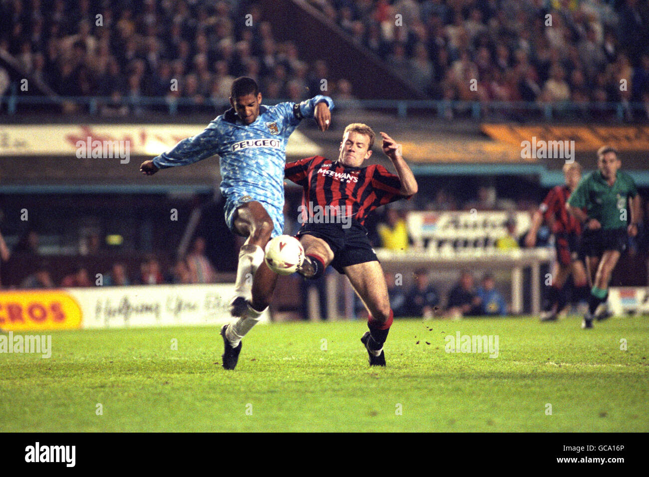 COVENTRY CITY'S PHIL BABB AND ALAN SHEARER OF BLACKBURN ROVERS (R ...