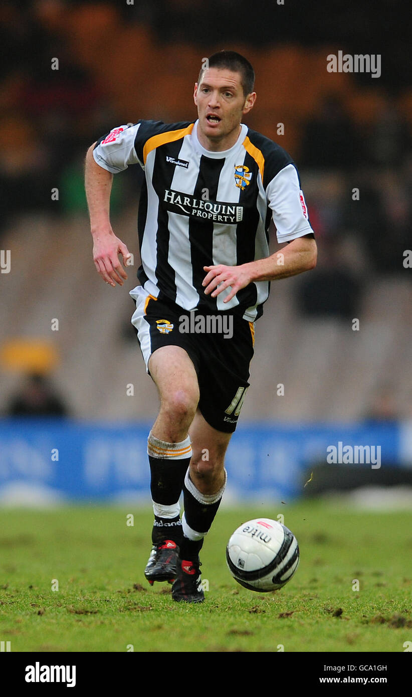 Football full length ampics pfa2010large datacoapplies hi-res stock photography and images - Alamy
