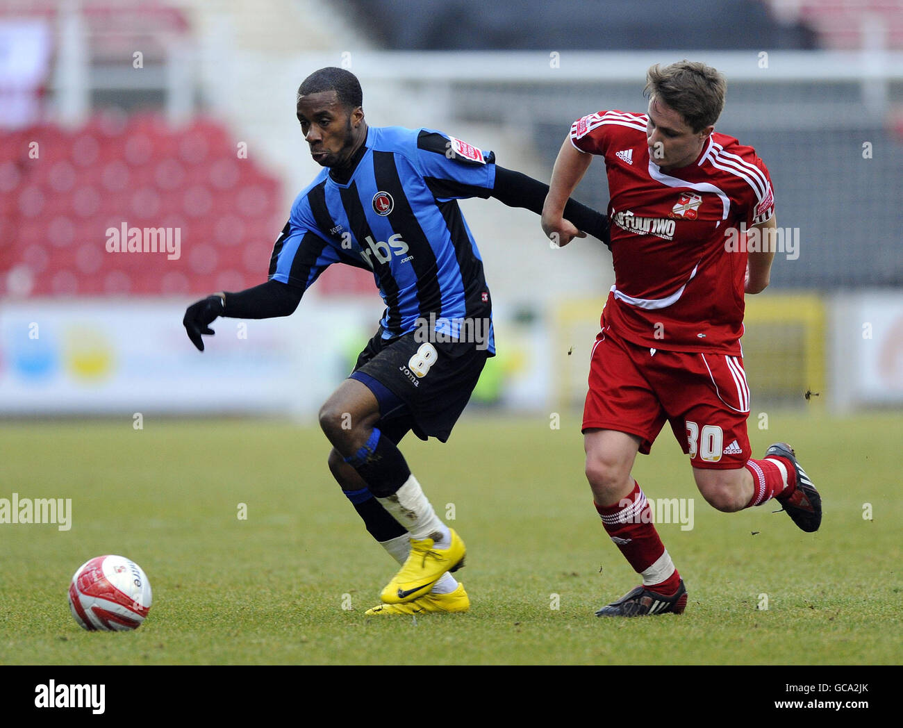 Swindon v charlton athletic hi-res stock photography and images - Alamy