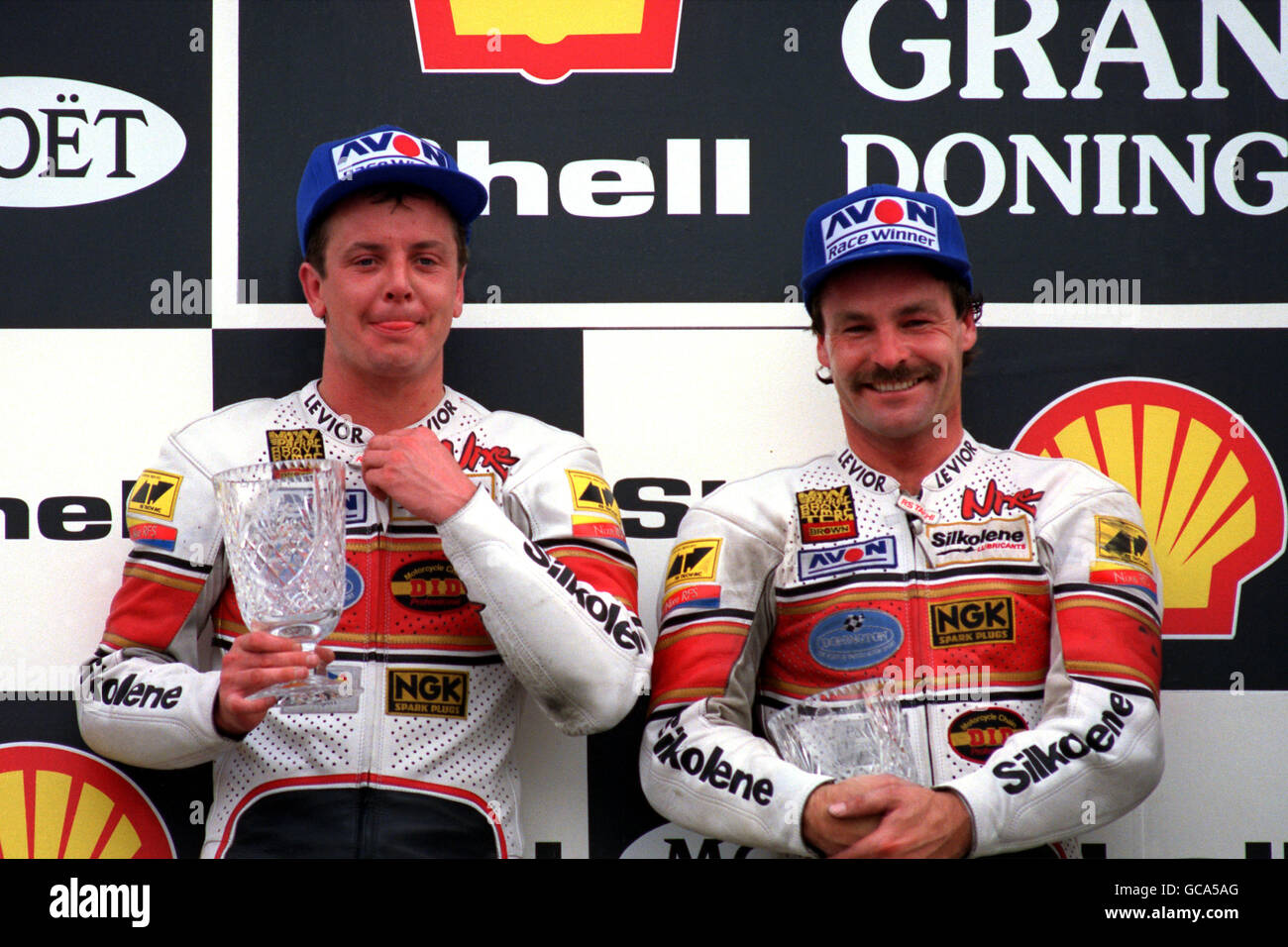 MOTOR RACING. DONNINGTON PARK BRITISH SIDECAR GRAND PRIX WINNERS HEWITT ...