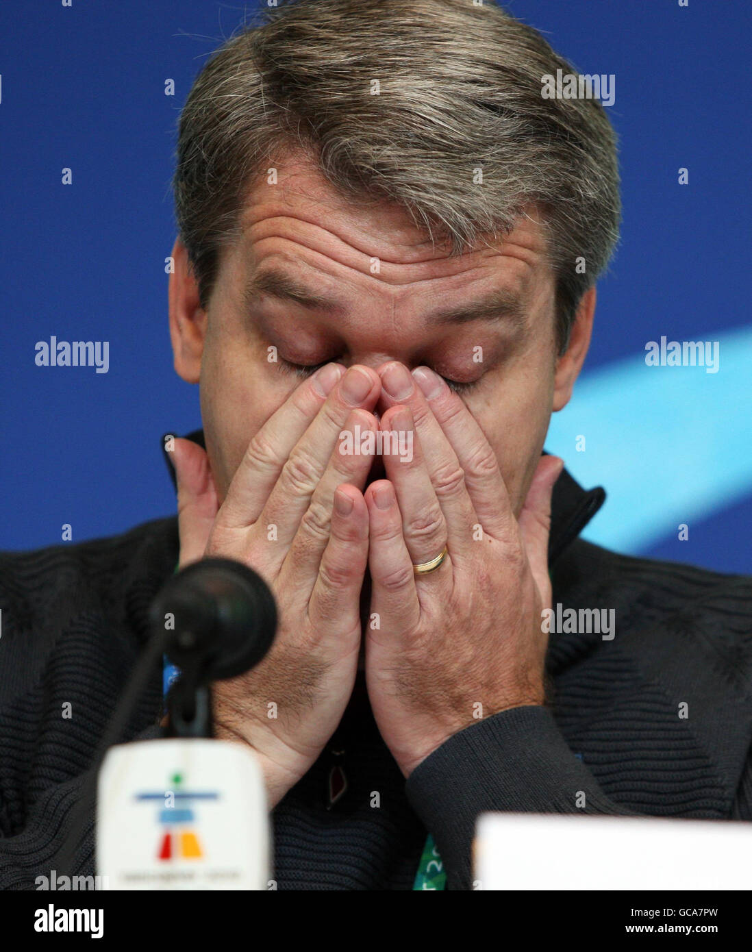 International reaction hi-res stock photography and images - Alamy