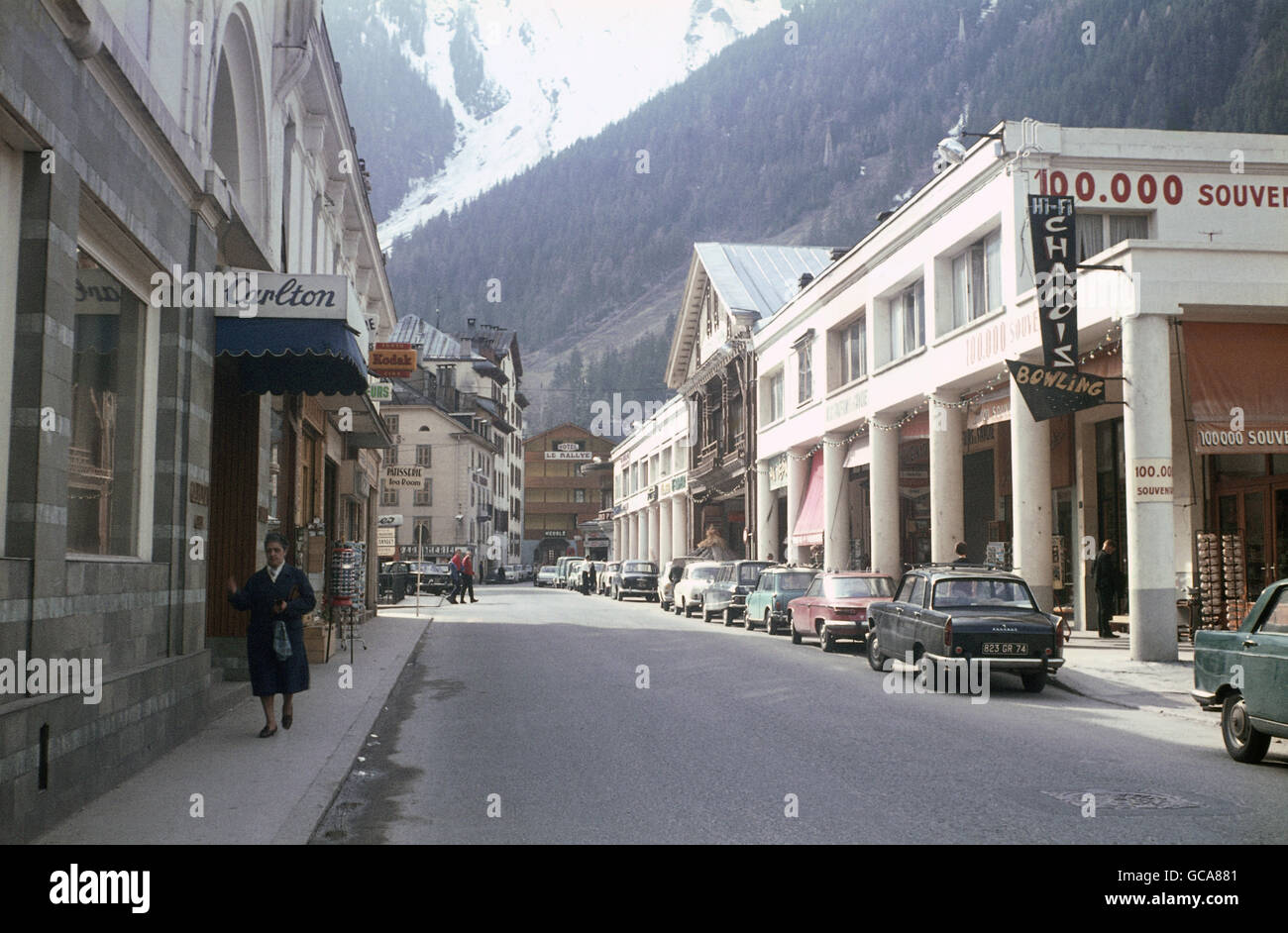 France street 1960s hi-res stock photography and images - Alamy