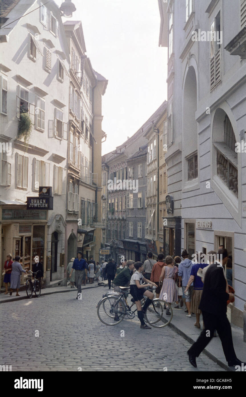 1960s austria street scene hi-res stock photography and images - Alamy