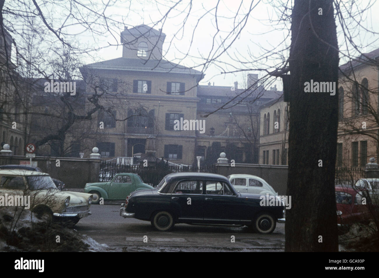 Lenbach villa hi-res stock photography and images - Alamy